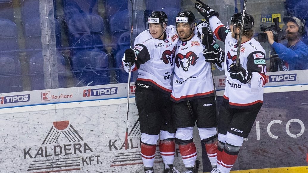 Tipos extraliga: HC 05 Banská Bystrica zdolal HC Košice, ten sa naďalej ...