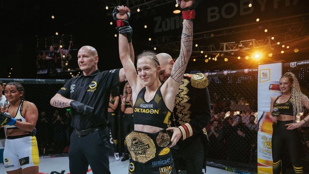Tereza Bledá v UFC! Česká bojovníčka dostala zmluvu a plní si sen v MMA ...