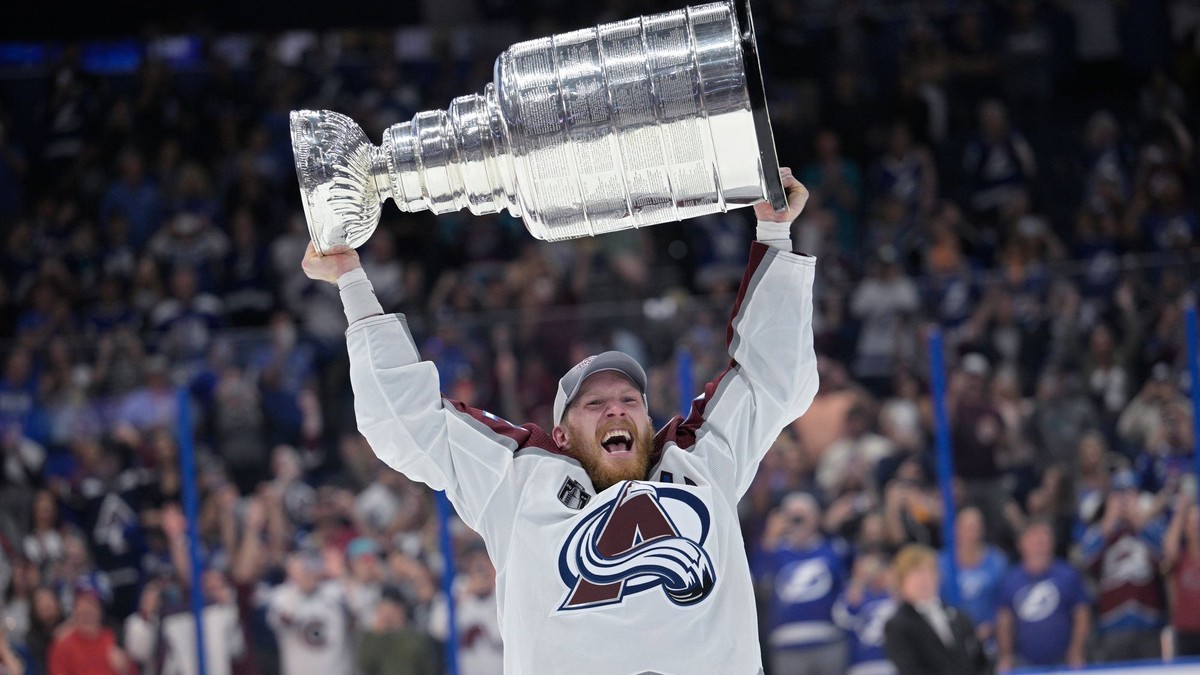 NHL: Gabriel Landeskog sa vracia do Colorada po troch rokoch | SPORTNET
