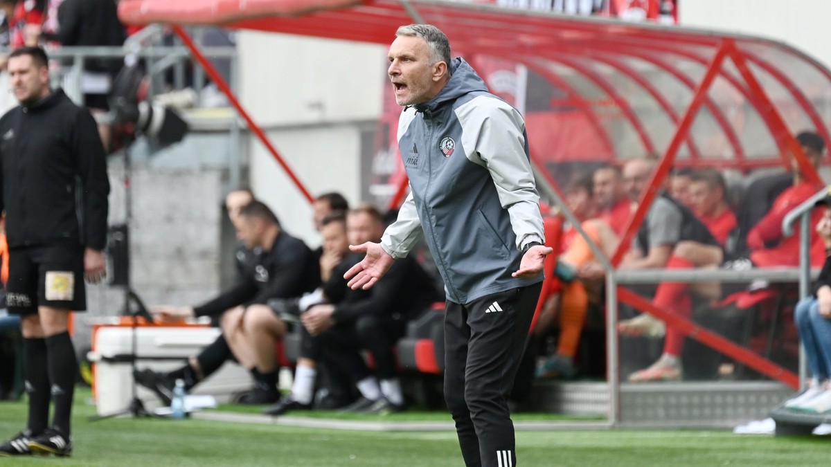 Gergely Geri skončil ako tréner FC Košice. Klub povedie Roman Skuhravý ...