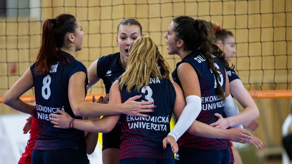 Volejbal: Slávia EUBA zdolala Brusno, stratila prvý set v sezóne | SPORTNET