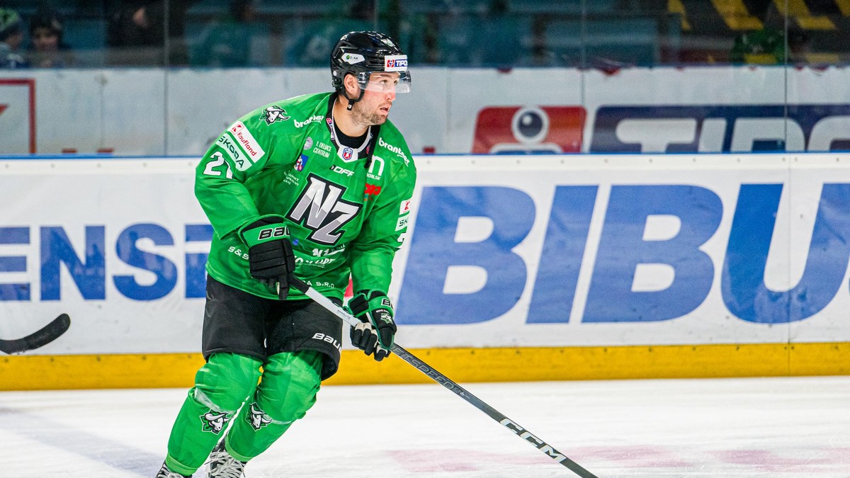 Nick Ritchie opúšťa Nové Zámky, pokračuje v HC Slovan Bratislava | SPORTNET