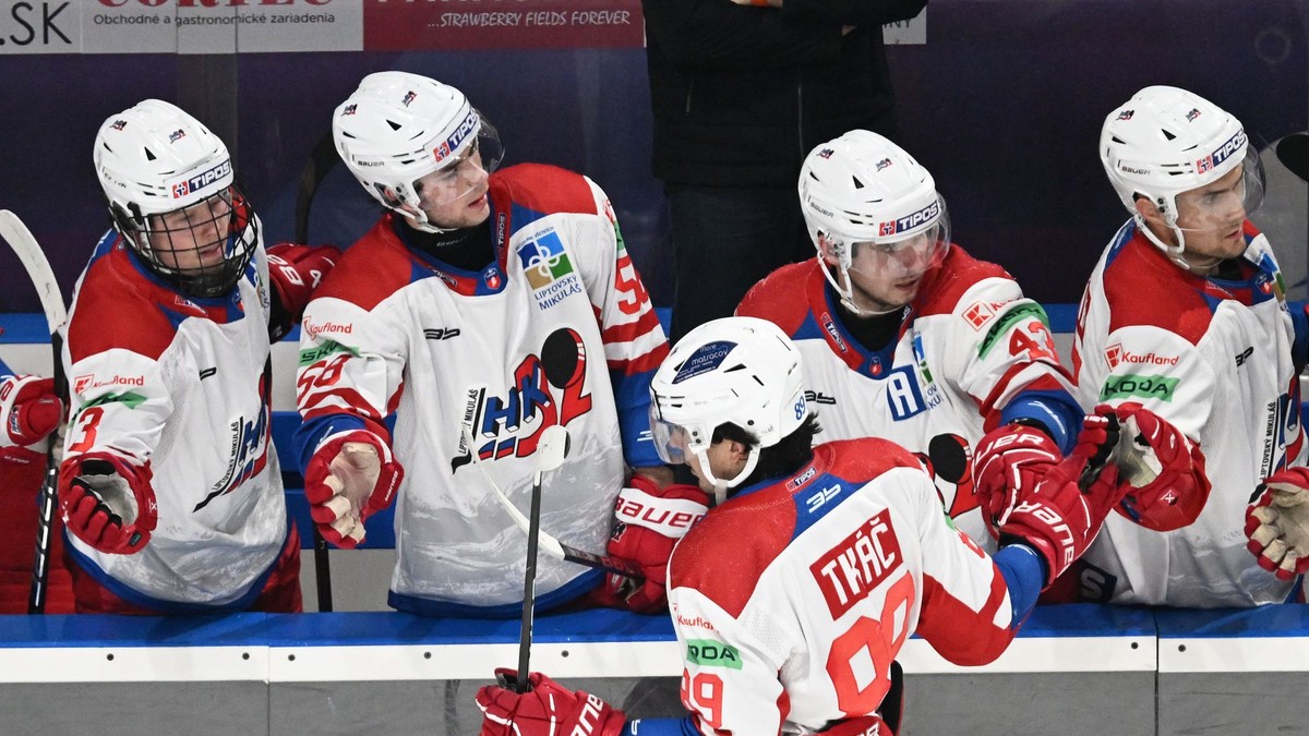 Novou posilou HK 32 Liptovský Mikuláš sa stal Kanaďan Xavier Cormier ...