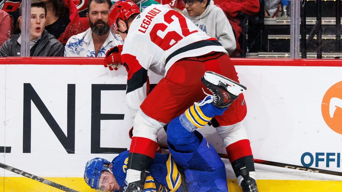 NHL: Charles Alexis Legault má za sebou operáciu, Caroline bude chýbať ...