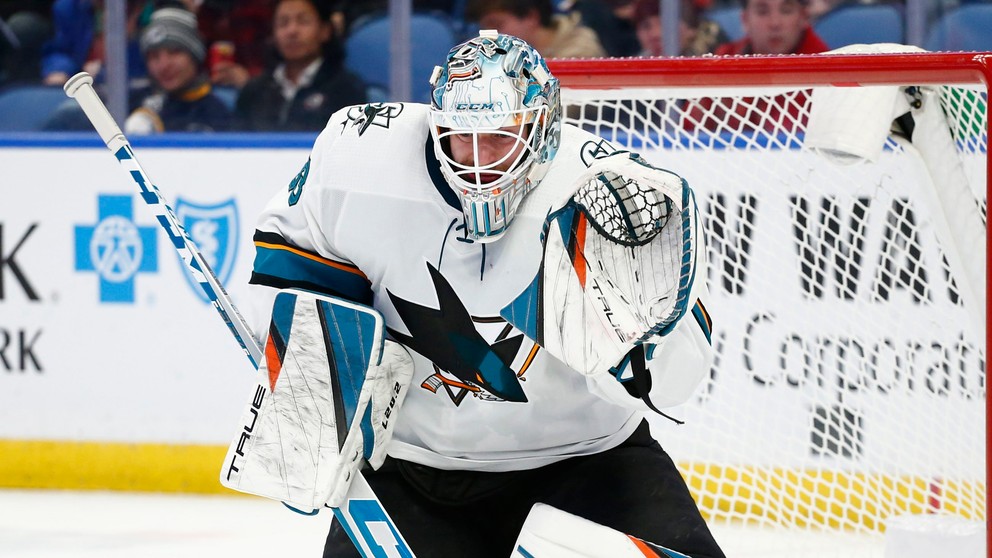 NHL: Adin Hill bol vymenený zo San Jose Sharks do Vegas Golden Knights ...