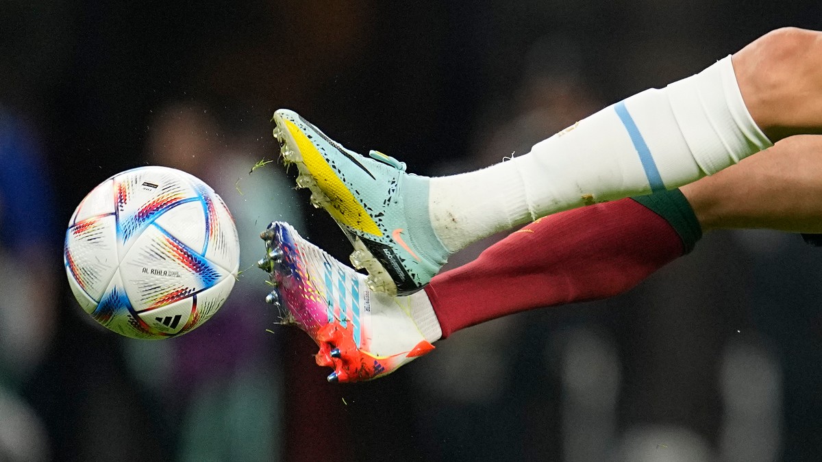 V Holandsku malo 25 futbalistov stávkovať na zápasy svojich klubov ...