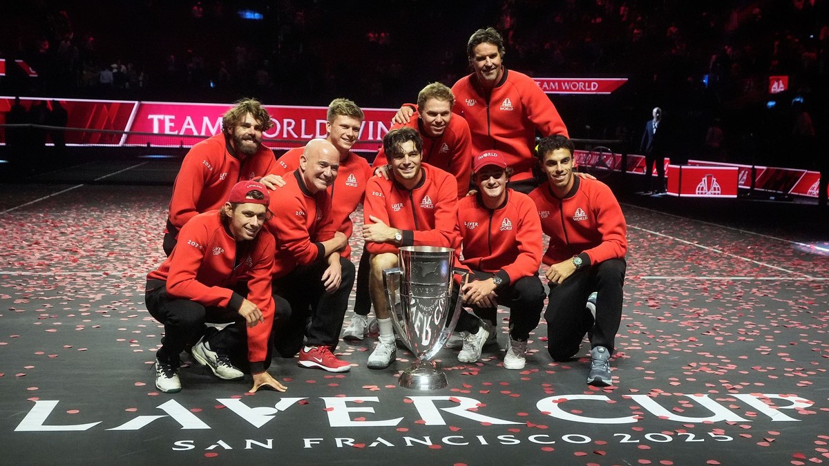 Laver Cup: Tím sveta oslavuje titul, nad výberom Európy vyhral 15:9 ...