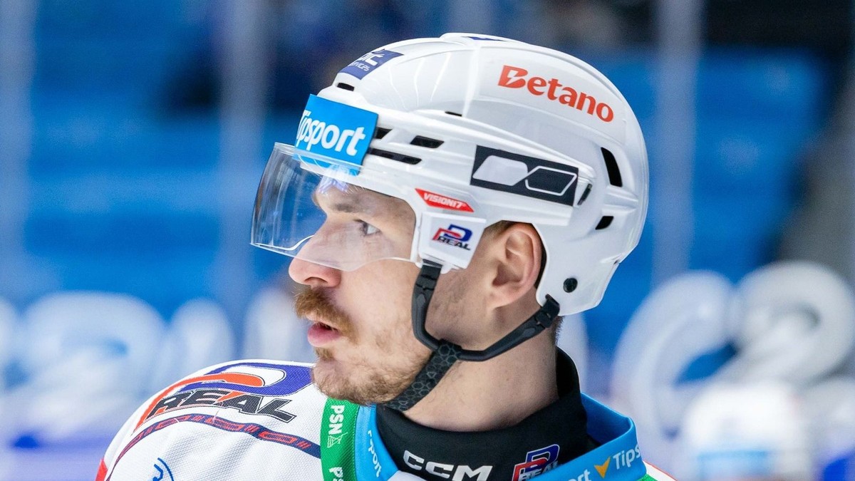 Hokej: Kelemen a Koch sa stretli proti sebe na ľade, mimo neho sú ...