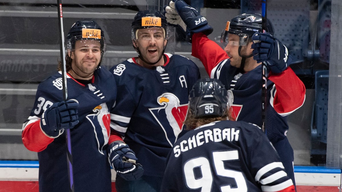 Hokej: Slovan posilní kanadský obranca Matt Murphy | SPORTNET