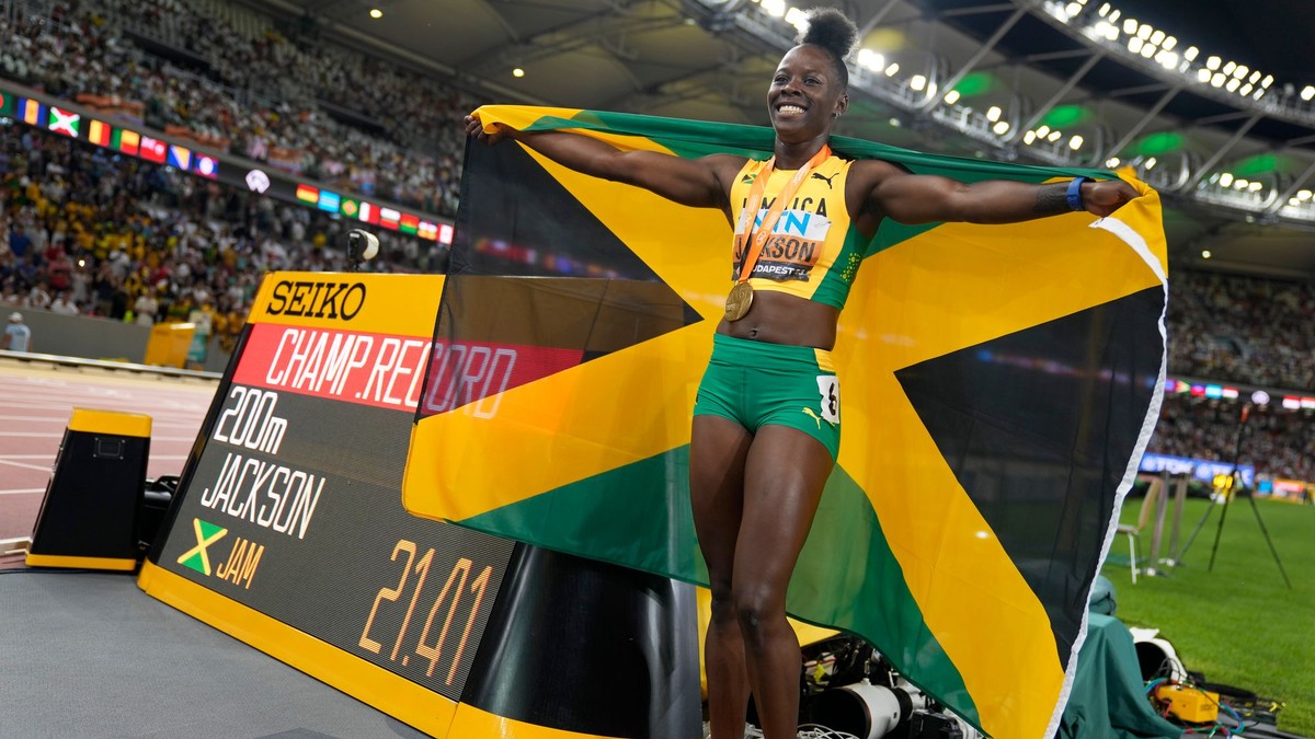 MS v atletike 2023: Shericka Jacksonová ovládla beh na 200 m | SPORTNET