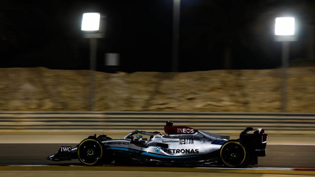 Formula 1 (F1): Mercedes predstavil nový monopost, Red Bull protestuje ...