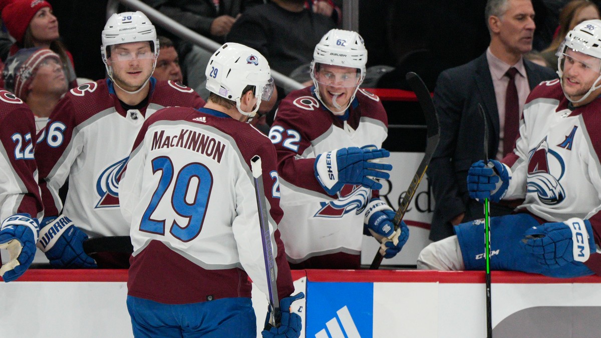 NHL - VIDEO: Nathan MacKinnon strelil ukážkový gól po individuálnej ...