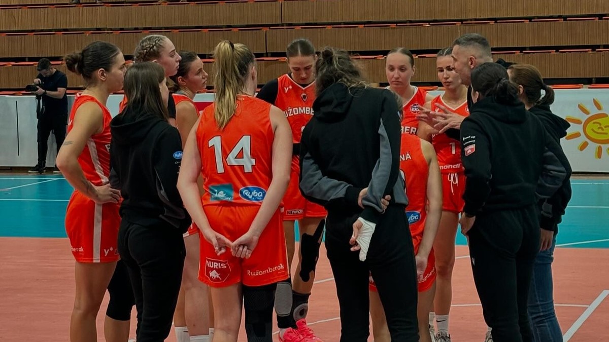 Extraliga žien: MBK Ružomberok zdolal BK AS Trenčín o 107 bodov (1. kolo) | SPORTNET