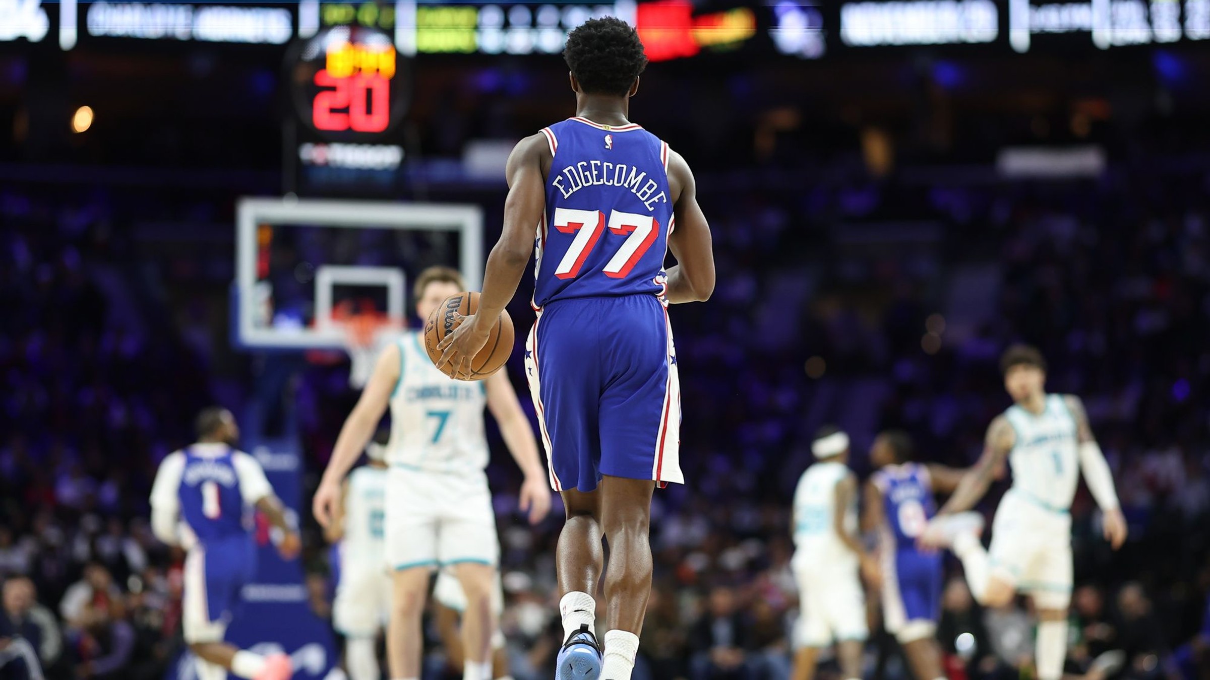 NBA: VJ Edgecombe ukazuje svoj talent. Jeho príbeh je hodný sfilmovania ...