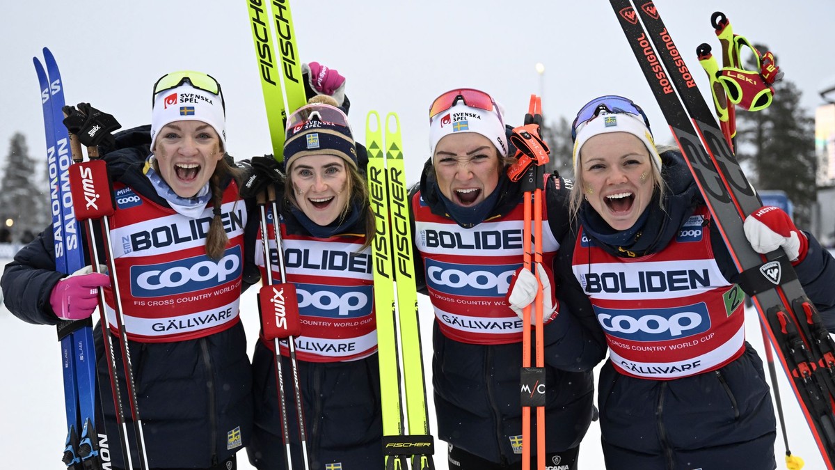 Beh na lyžiach: Ženskú štafetu ovládol prvý švédsky tím | SPORTNET