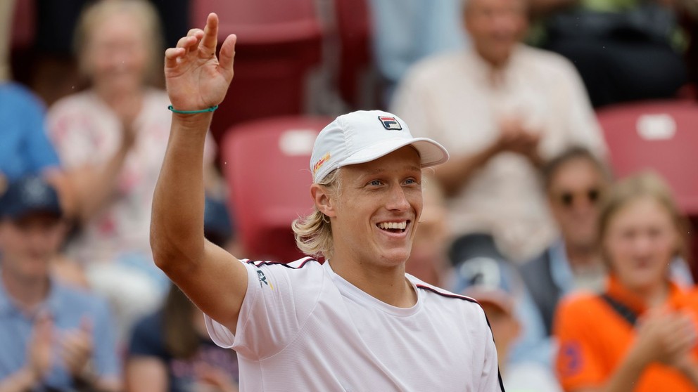 VIDEO: Syn Björna Borga, Leo, dosiahol prvé víťazstvo na okruhu ATP ...