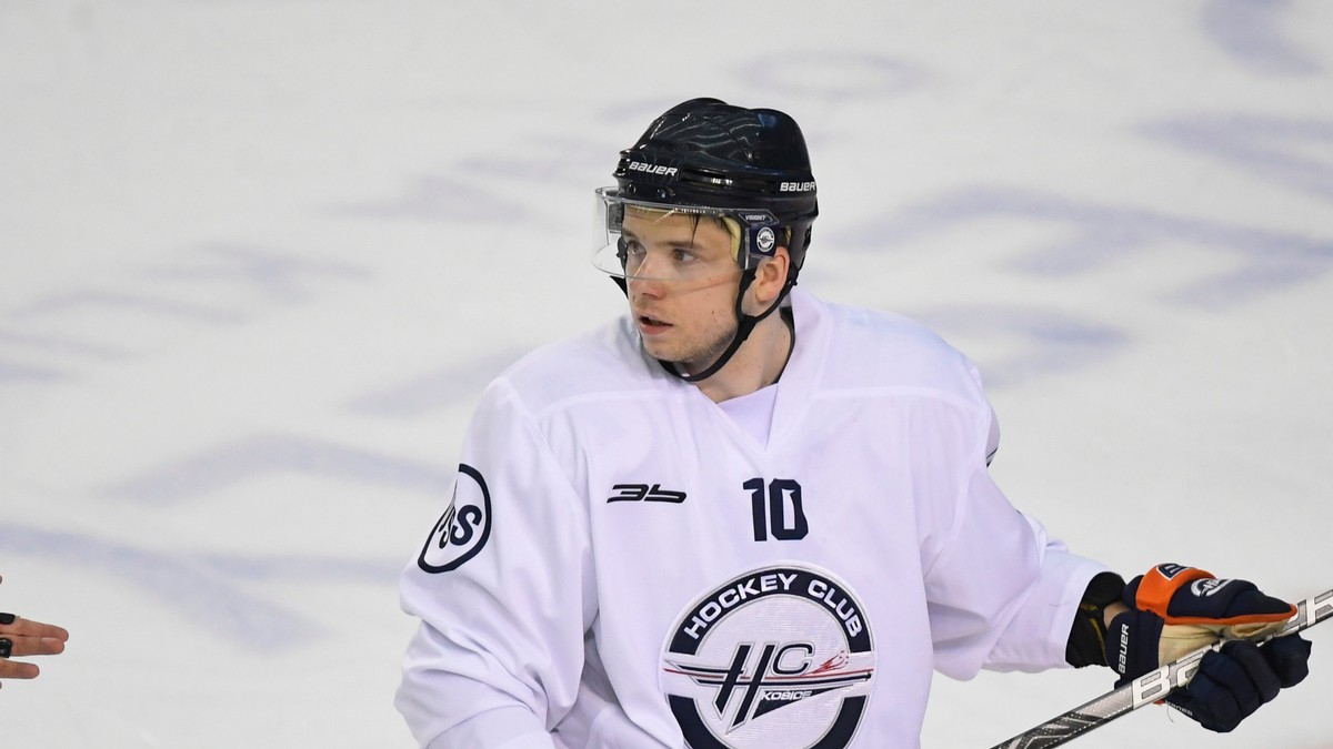 Slovenský útočník Martin Réway sa dohodol na ukončení zmluvy s EHC ...