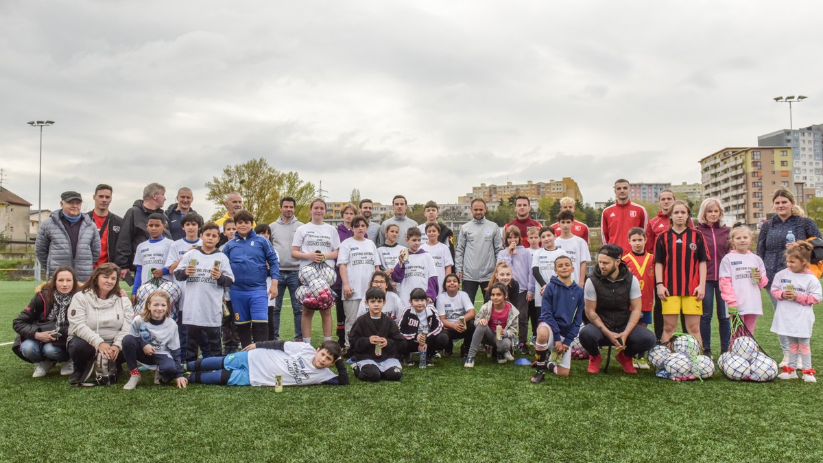 GRASSROOTS - Festival futbalu Centier pre deti a rodiny na pôde FKM Karlova Ves Bratislava ...