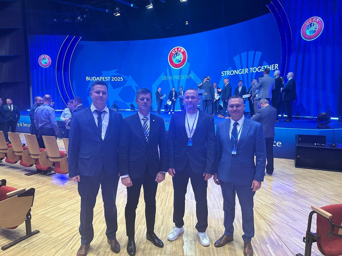 UEFA/SFZ – Všetci „bezpečáci“ nosia jeden dres | Slovenský futbalový zväz