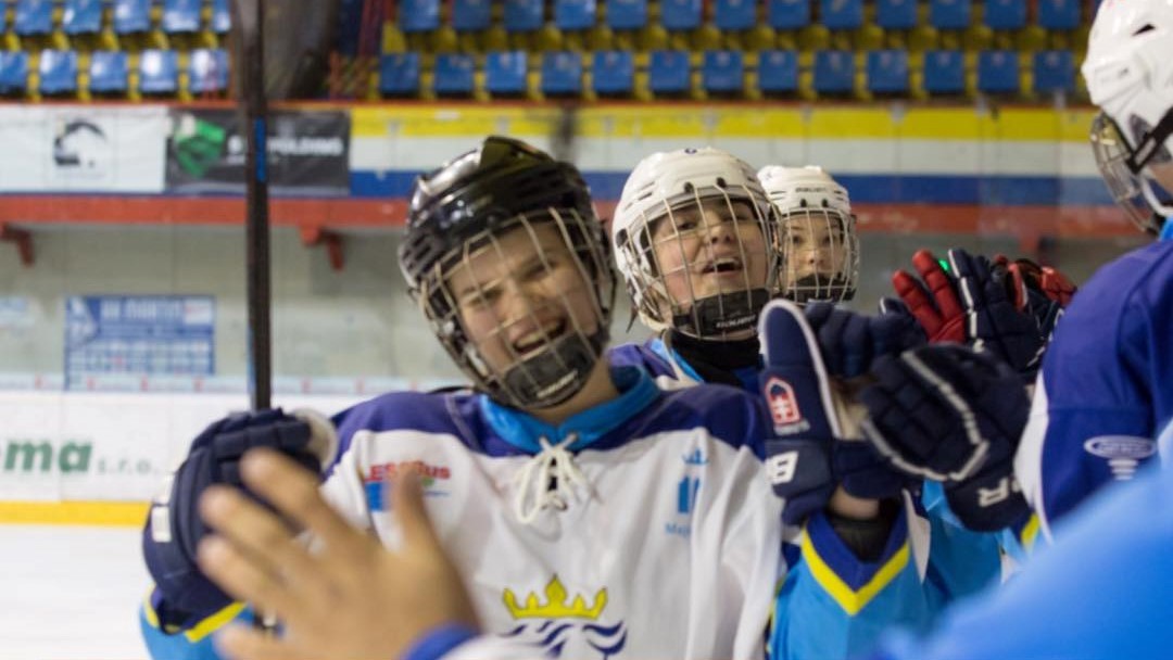 Hokej - extraliga žien: Do finále postúpili Popradské líšky a MHK ...