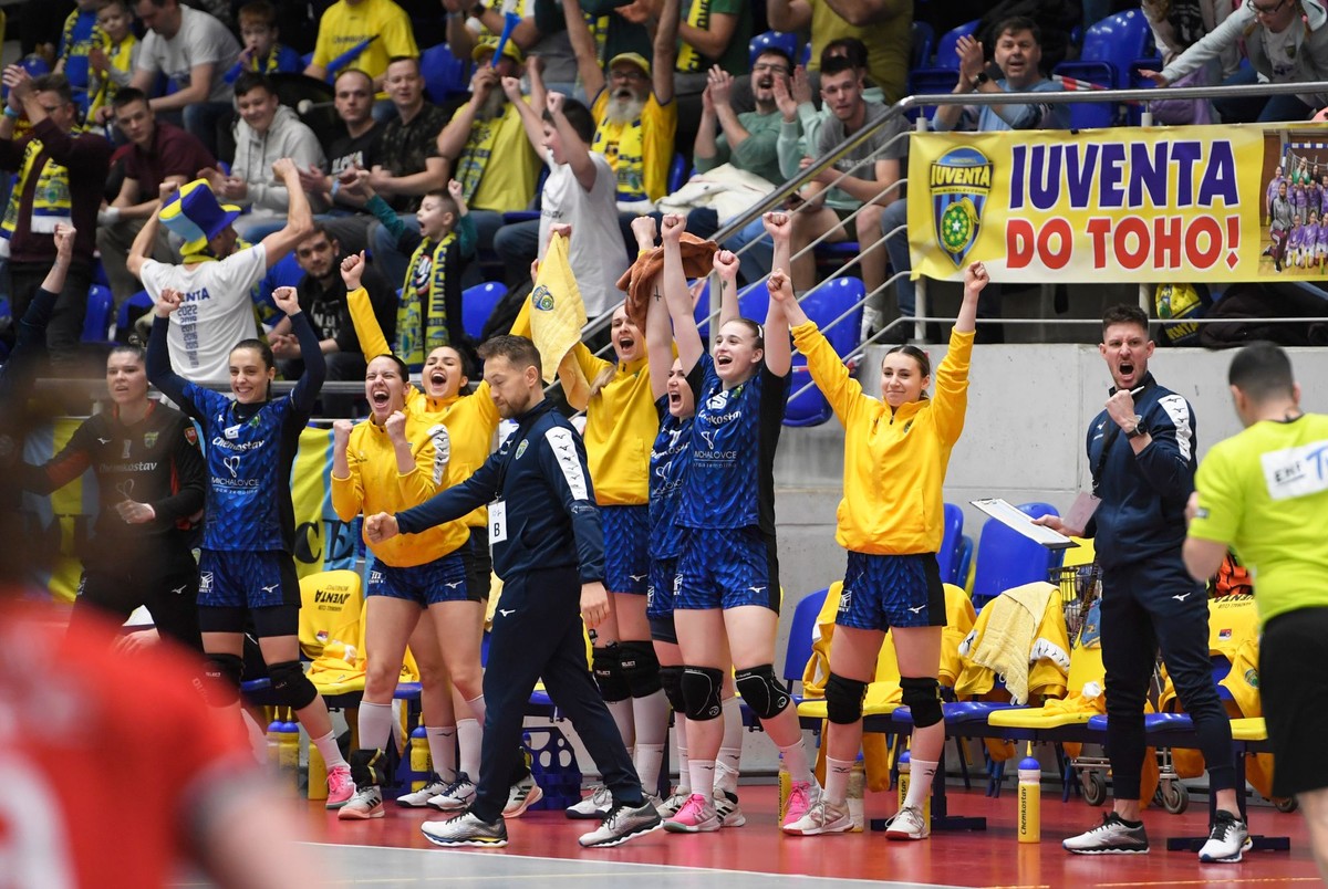 Hádzaná: Michalovce hladko zvíťazili v prvom štvrťfinále (Európsky ...