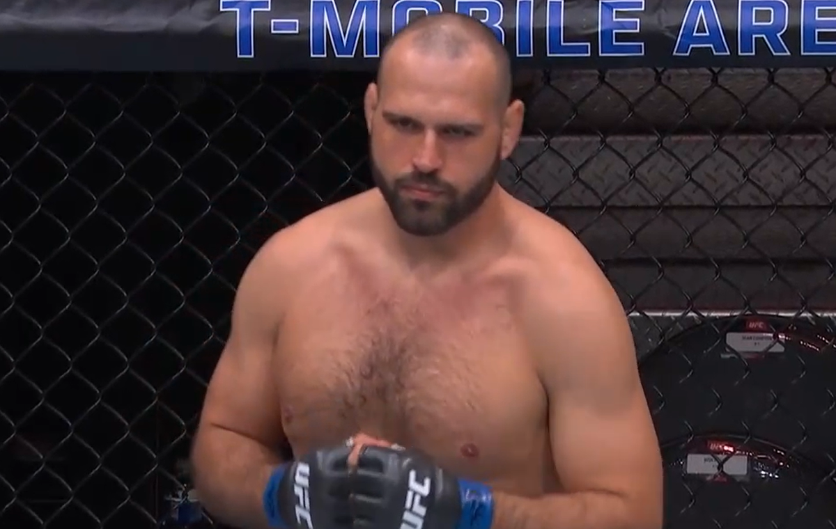 Misia splnená. Buday vydrel tesné víťazstvo nad bývalým šampiónom UFC ...