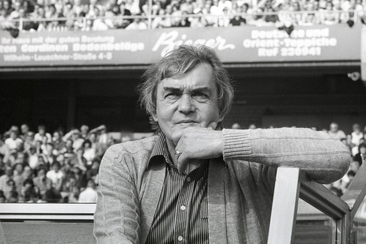 Futbalový tréner Ernst Happel bol vizionár, do tímu chcel aj Karola Dobiaša | SPORTNET