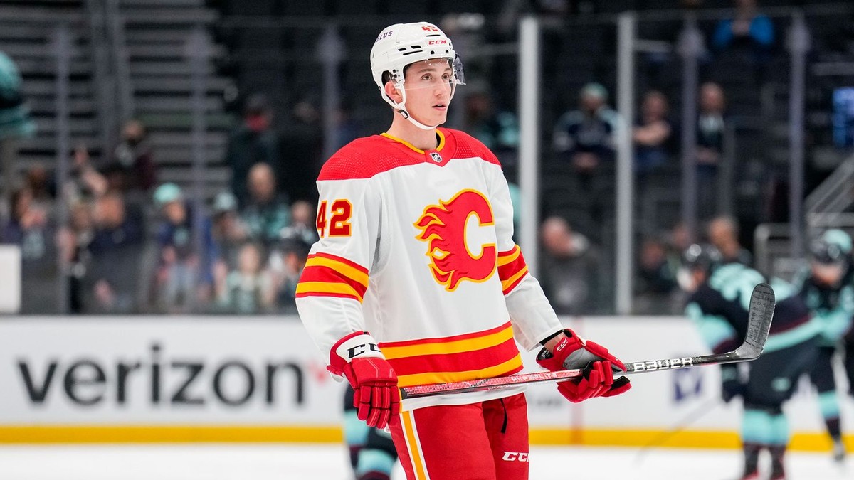 NHL: Samuel Honzek skóroval proti Vancouveru v nováčikovskom kempe ...