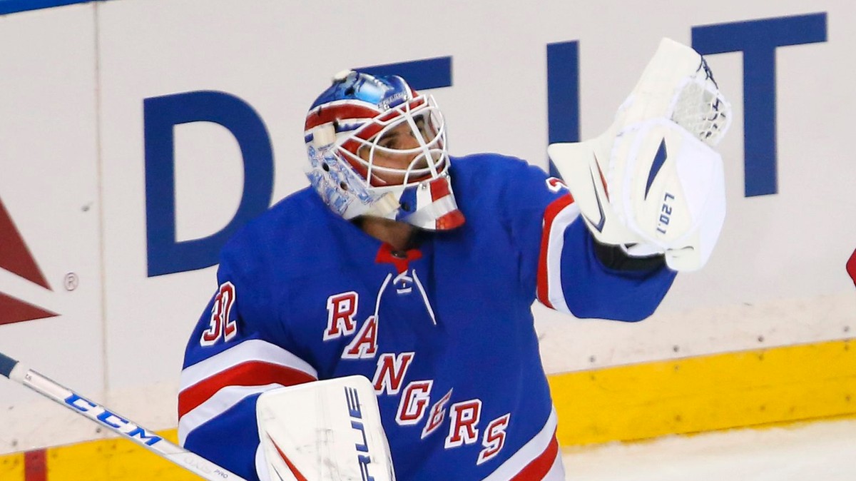 Adam Húska z New York Rangers odchytá dnes prvý zápas v NHL | SPORTNET