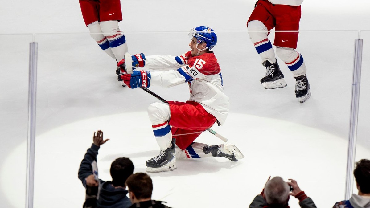 Chrenko patril k top strelcom MS v hokeji U20 2026. Kto sa stal MVP ...