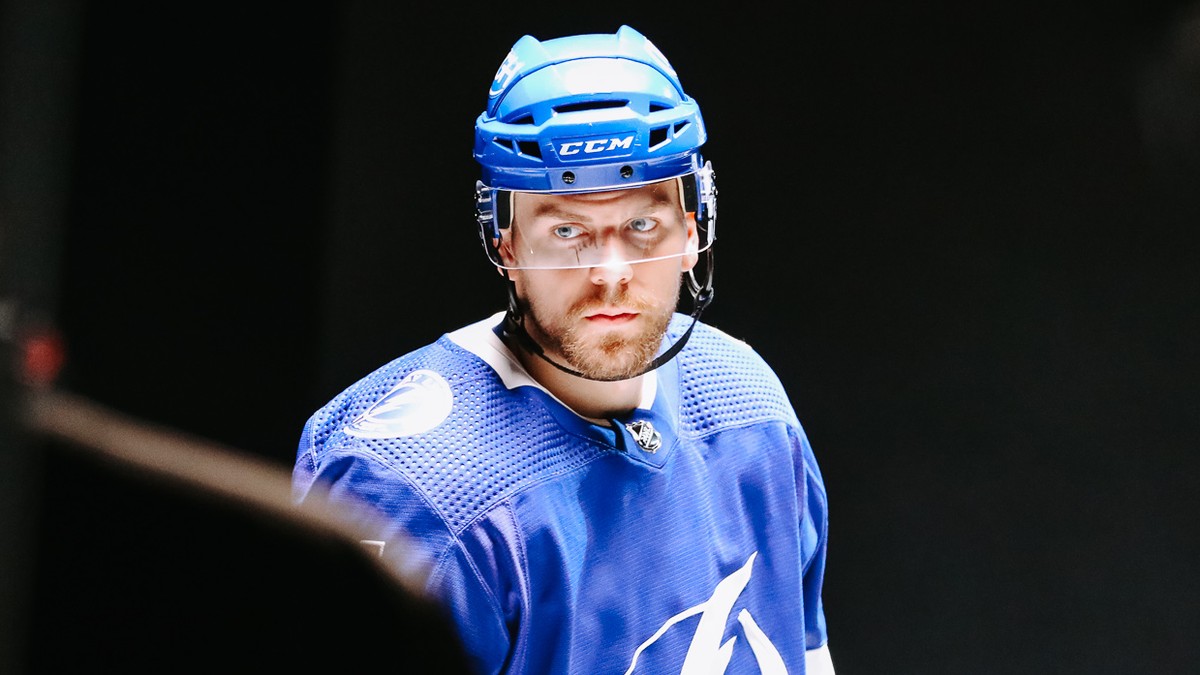 NHL: Erik Černák sa vracia po zranení | SPORTNET