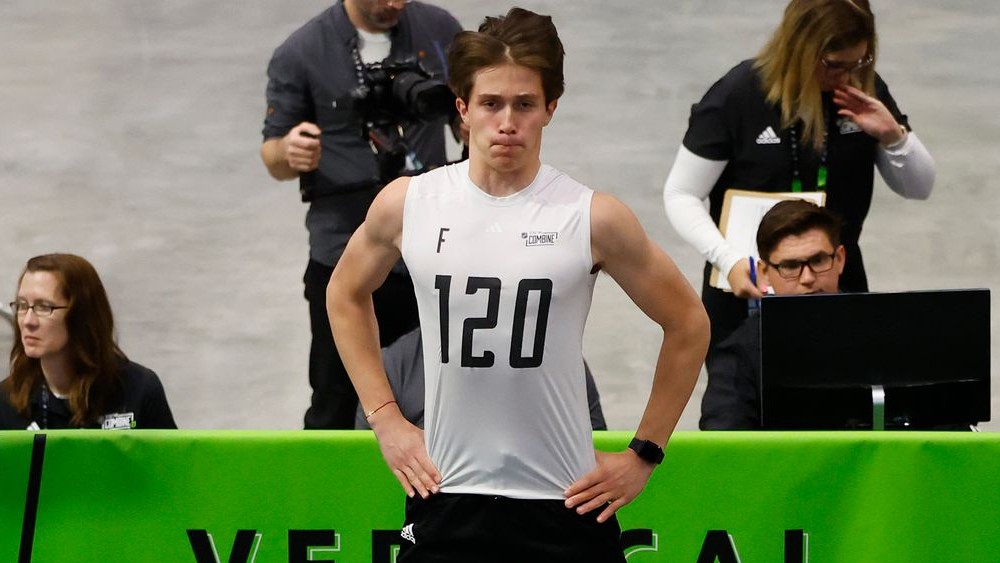 Samuel Honzek zaujal na testovaní mladíkov pred draftom NHL 2023 | SPORTNET