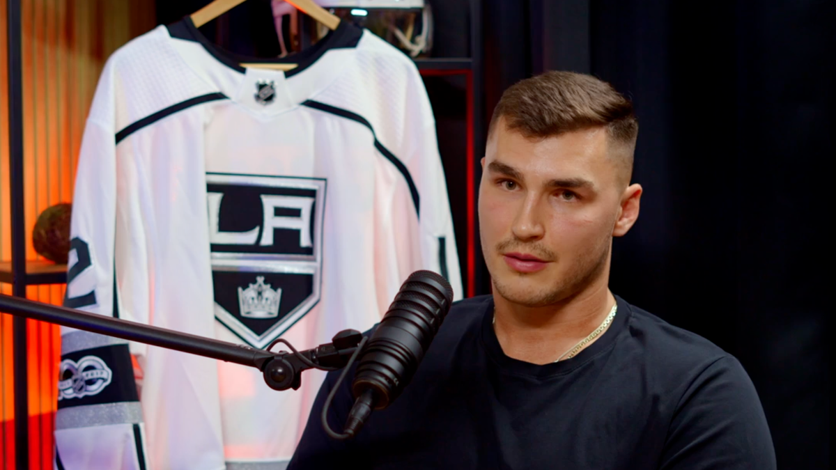 Adam Ružička ostane v KHL ešte aspoň dva roky. Podpísal novú zmluvu ...