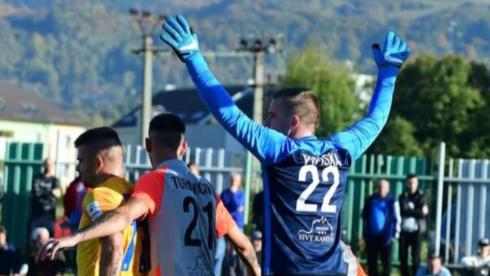 Rozhovor: Tomáš Pipíška je brankárom OFK Baník Lehota pod Vtáčnikom ...