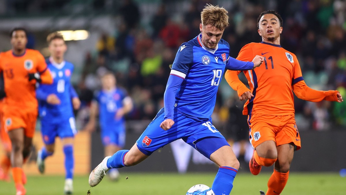 Diskusia: Timotej Jambor si má hľadať nový klub, hovorí Rapid Bukurešť ...